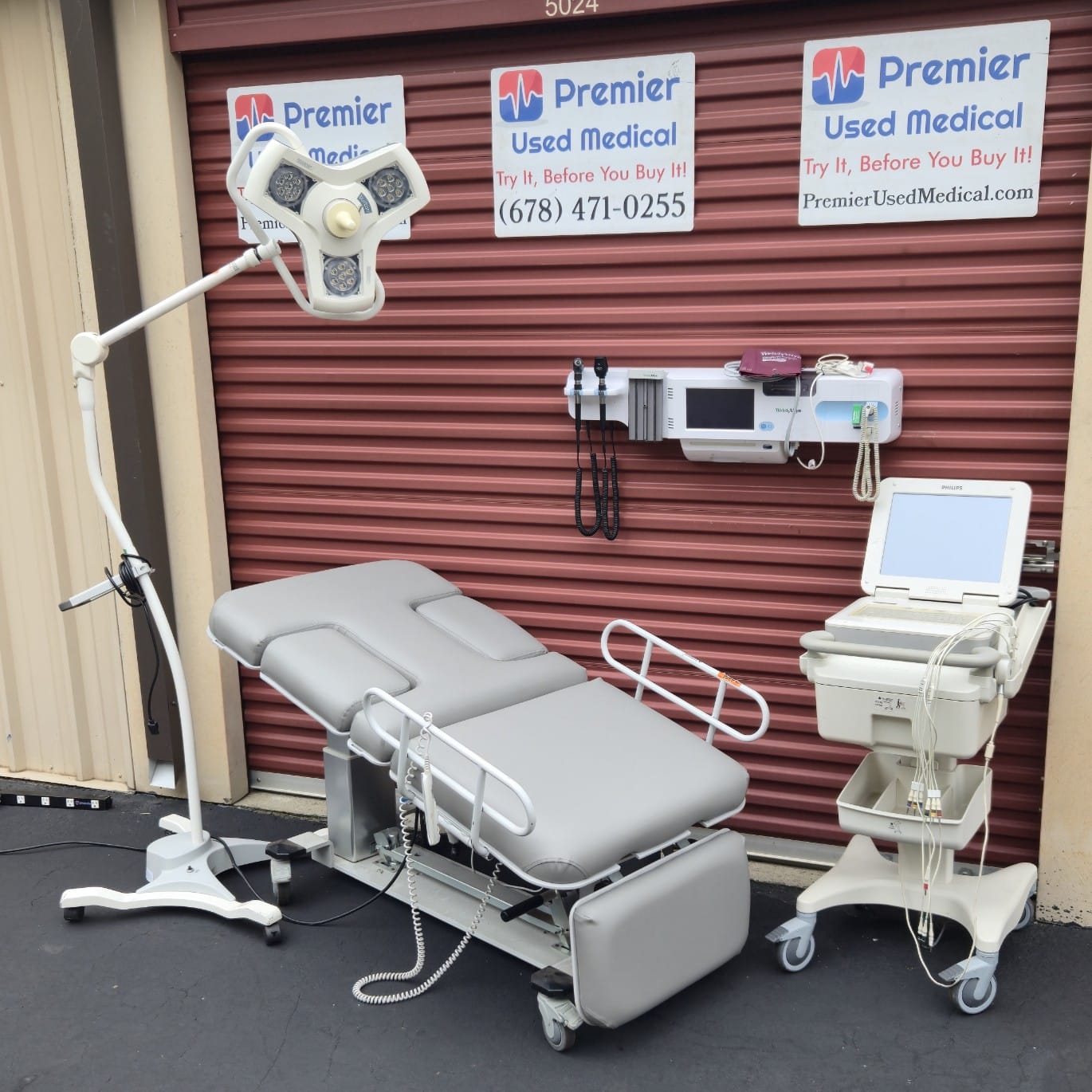 Exam Tables for Sale Oakworks Dual Tower Ultrasound Table w Foot ...